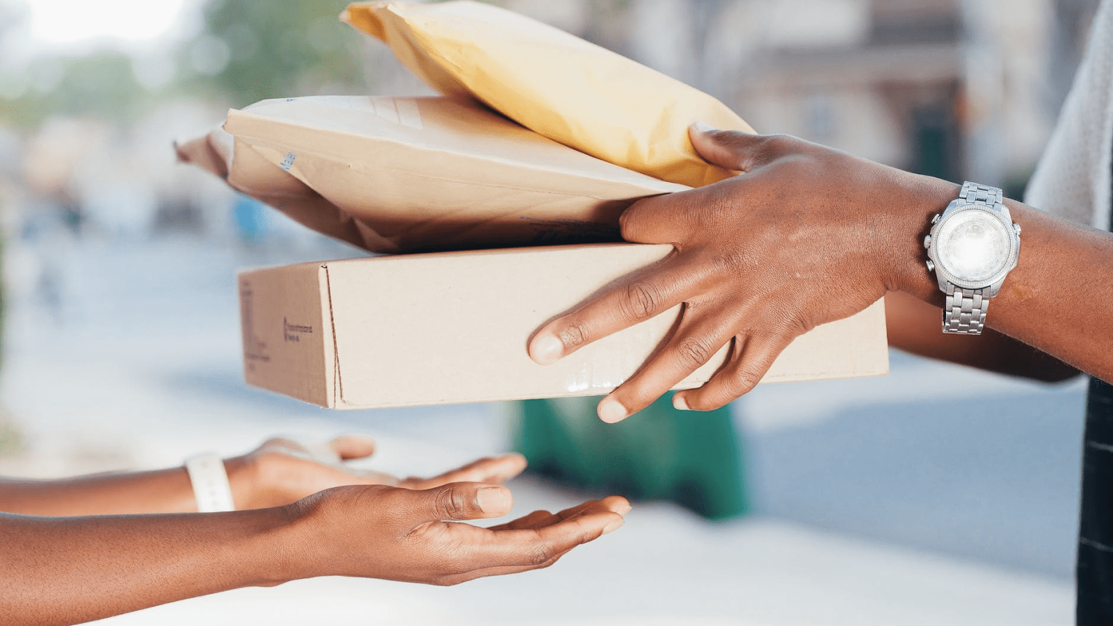 Three Tips to Start a Profitable Delivery Service Business