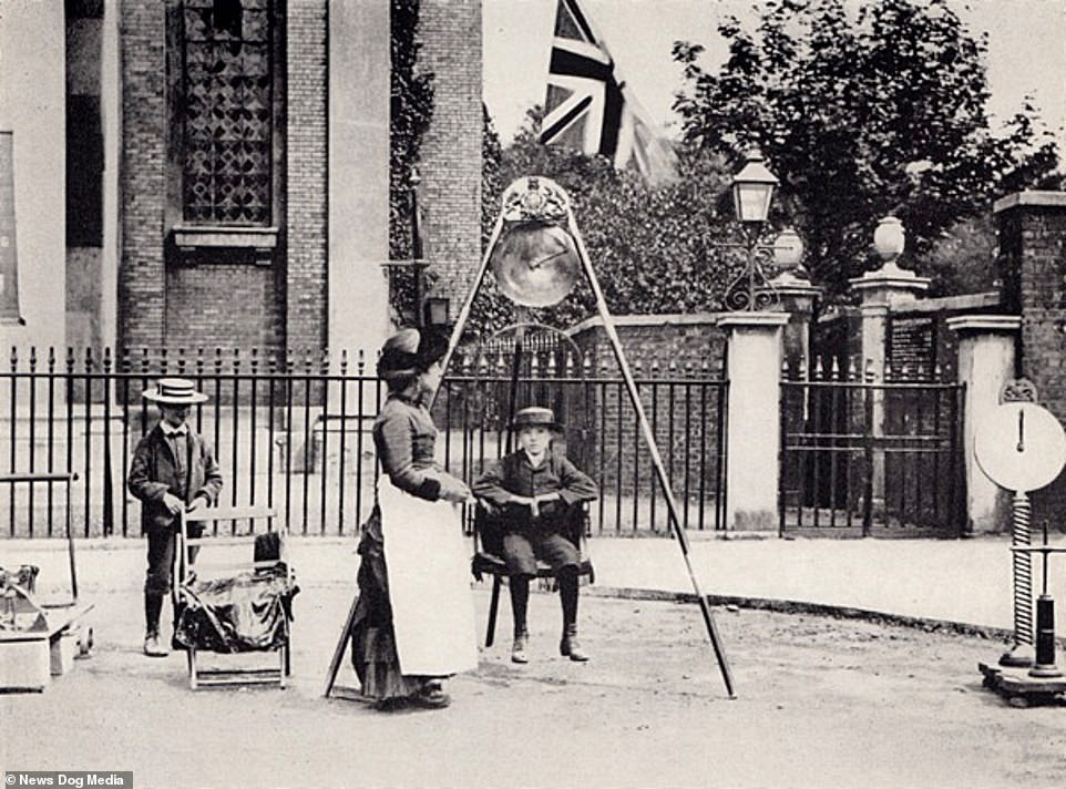 Victorian Street-Traders: Greenwich,1880 | Ned Hamson's Second Line ...