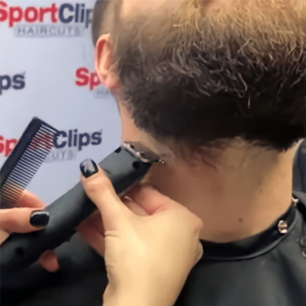 How To Shape A Full Beard - Behindthechair.com