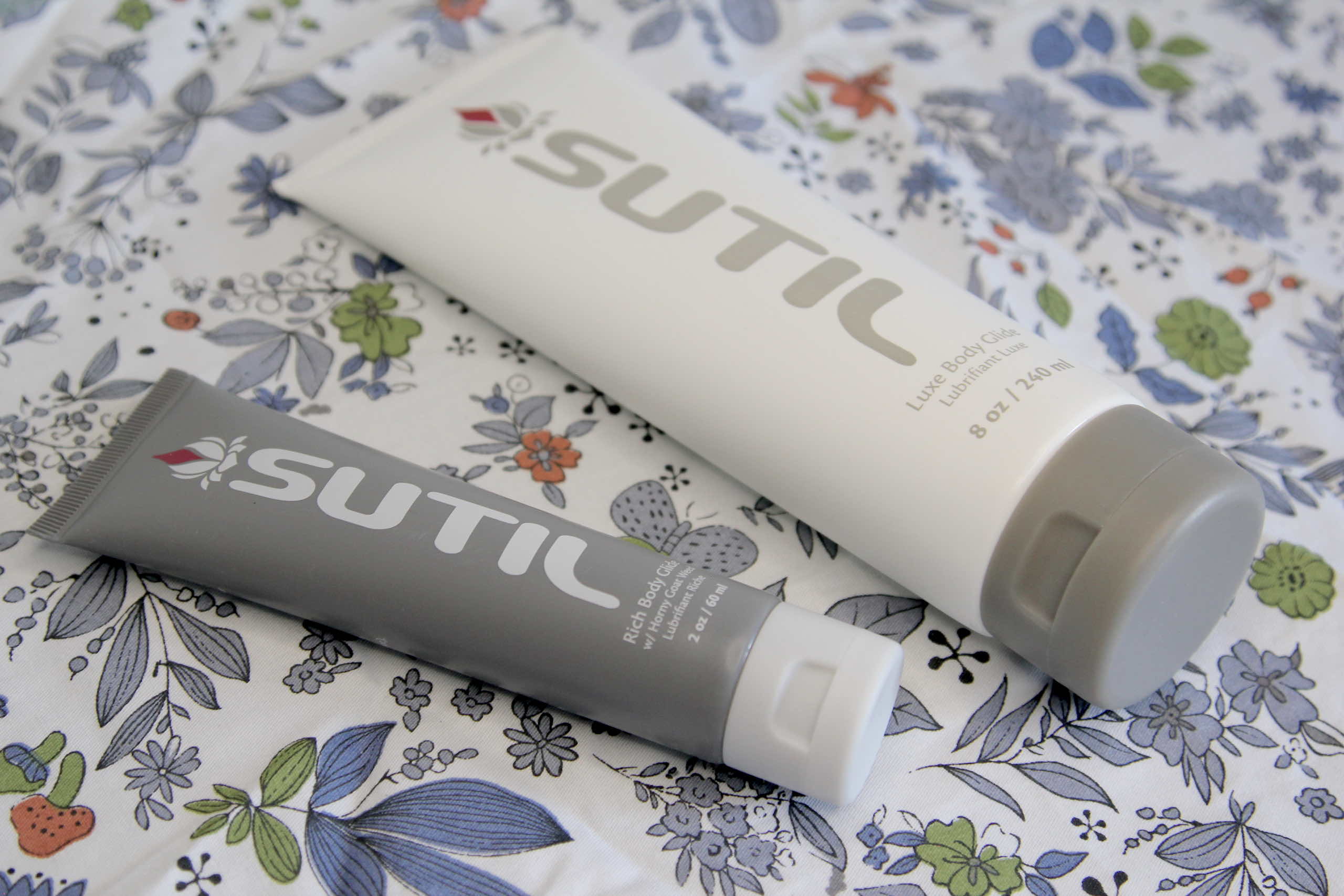 SUTIL Luxe & Rich Lube Review » Being The Little Spoon