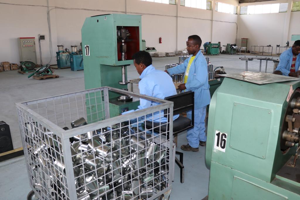 Can Factory – Beker PLC