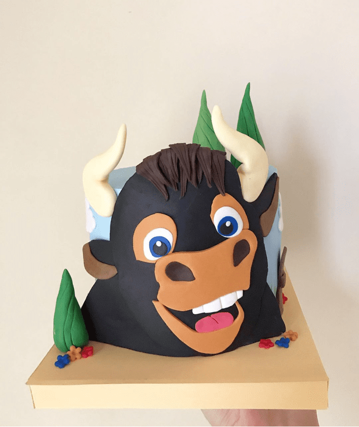 Ferdinand Cake Design Images (Ferdinand Birthday Cake Ideas)