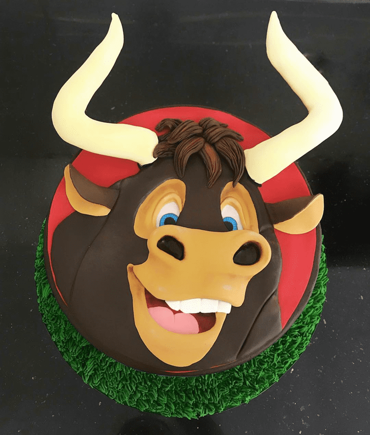 Ferdinand Cake Design Images (Ferdinand Birthday Cake Ideas)