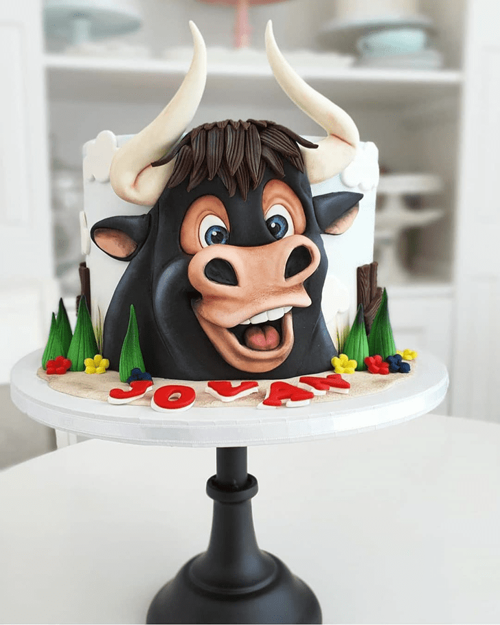 Ferdinand Cake Design Images (Ferdinand Birthday Cake Ideas)