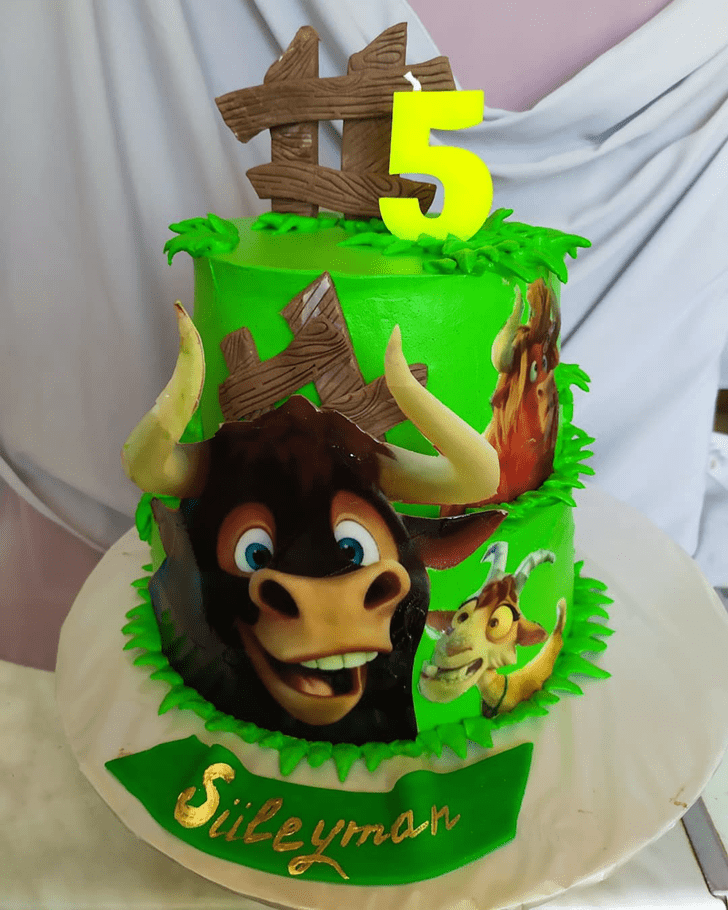 Ferdinand Cake Design Images (Ferdinand Birthday Cake Ideas)