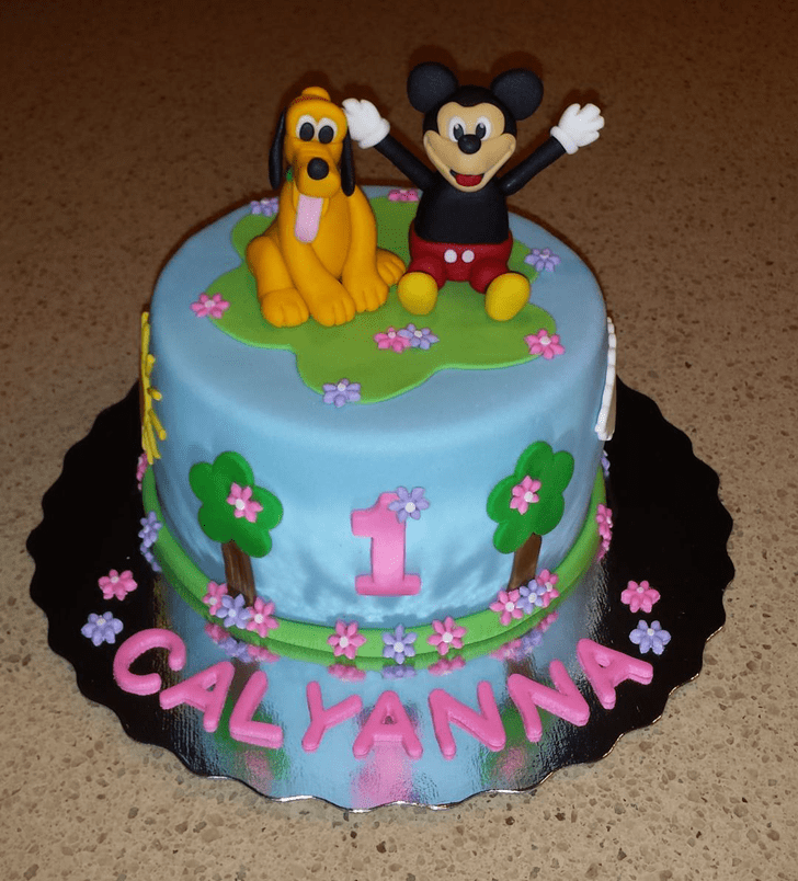 Disneys Pluto Cake Design Images (Disneys Pluto Birthday Cake Ideas)