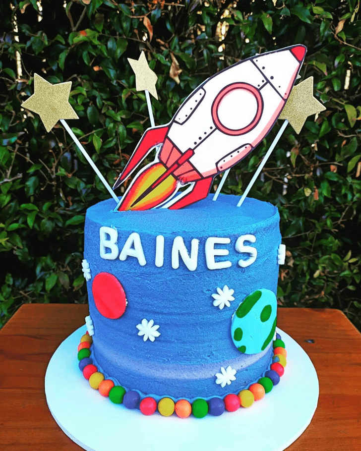 Rocket Cake Design Images (Rocket Birthday Cake Ideas)
