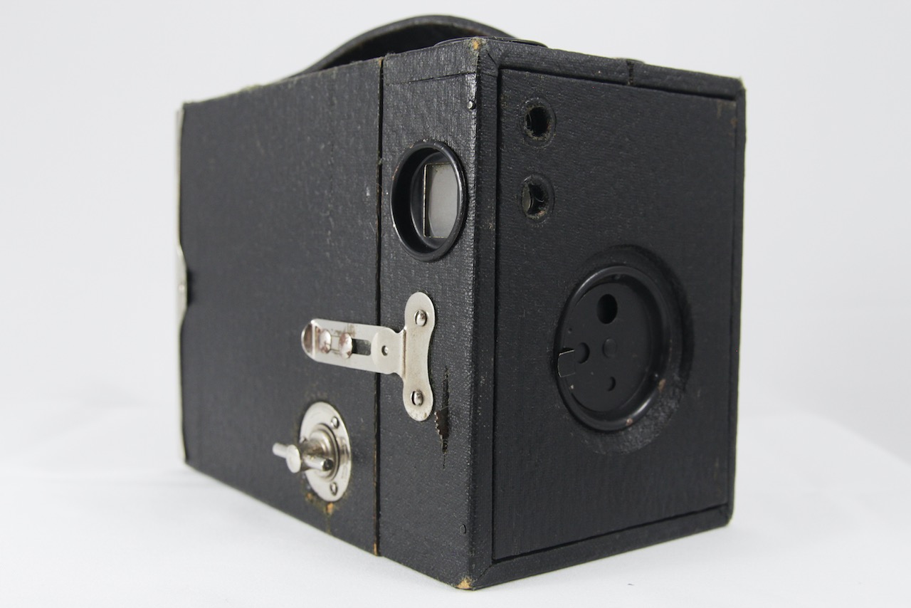 Review: Conley No. 2 Kewpie Medium Format Box Camera – Beyond the Aperture
