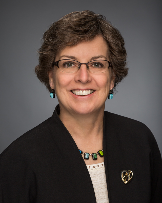 Leveraging 5 generations in the workplace