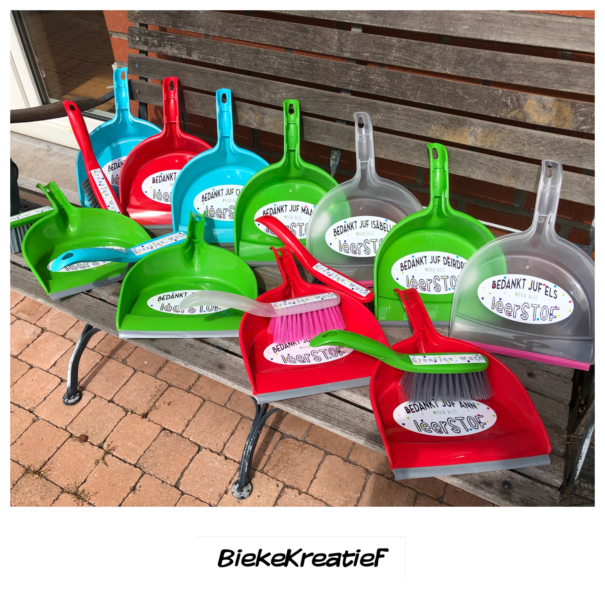 Vuilblik en borstel - met tekst - Personalisatie : Borduren, bedrukken ...