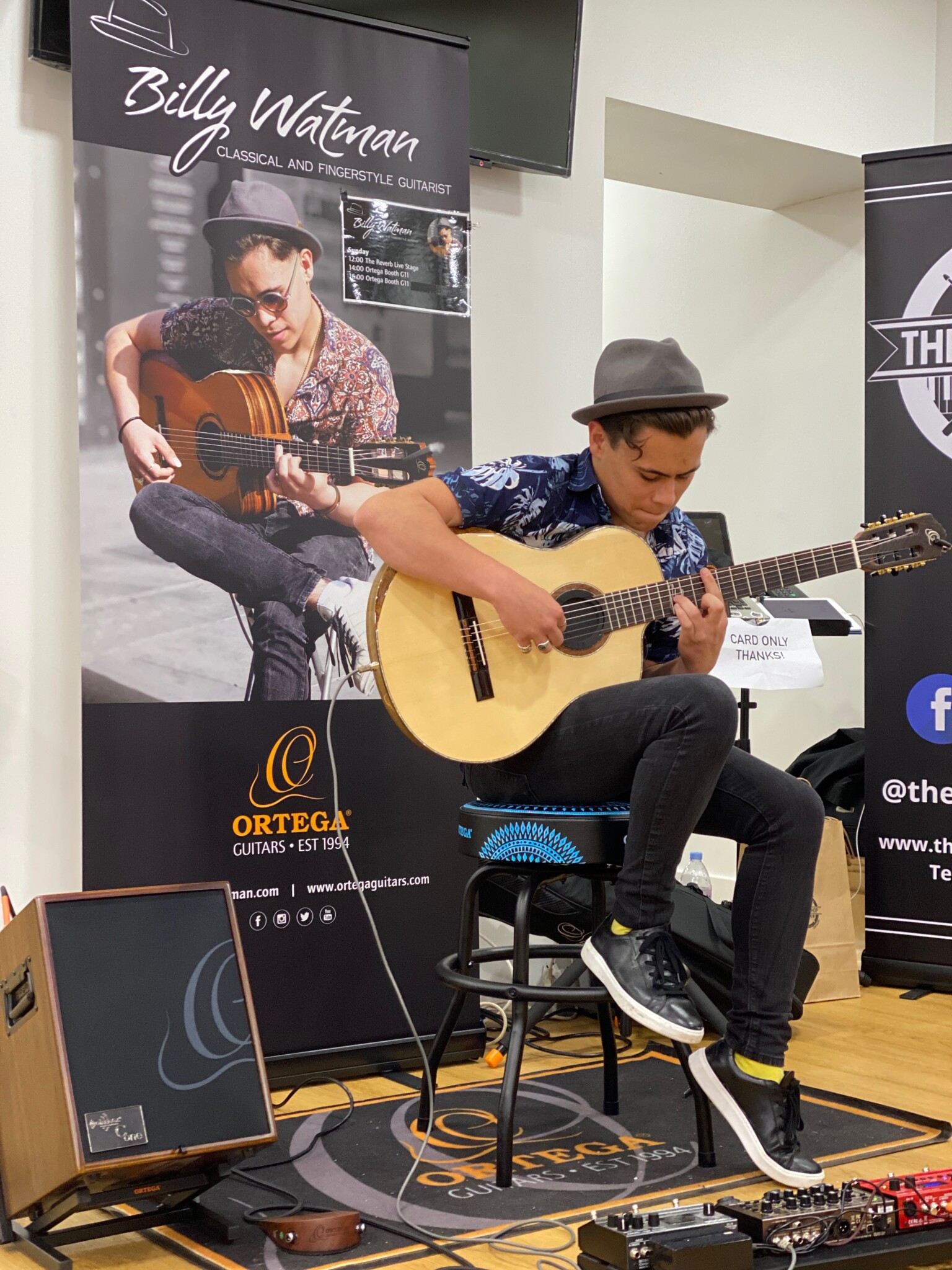 Billy Watman – Classical and Fingerstyle Guitarist