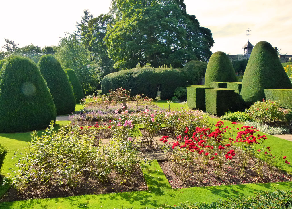 Chirk Castle - A Bit About Britain