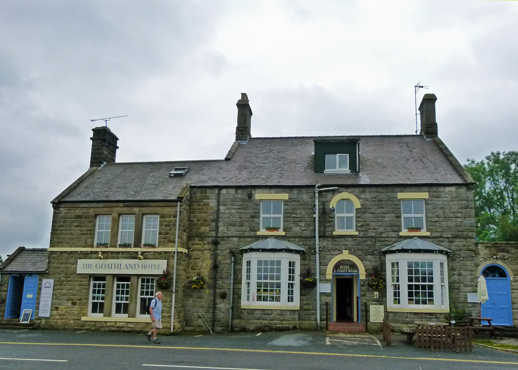 The train will arrive in a heartbeat - A Bit About Britain