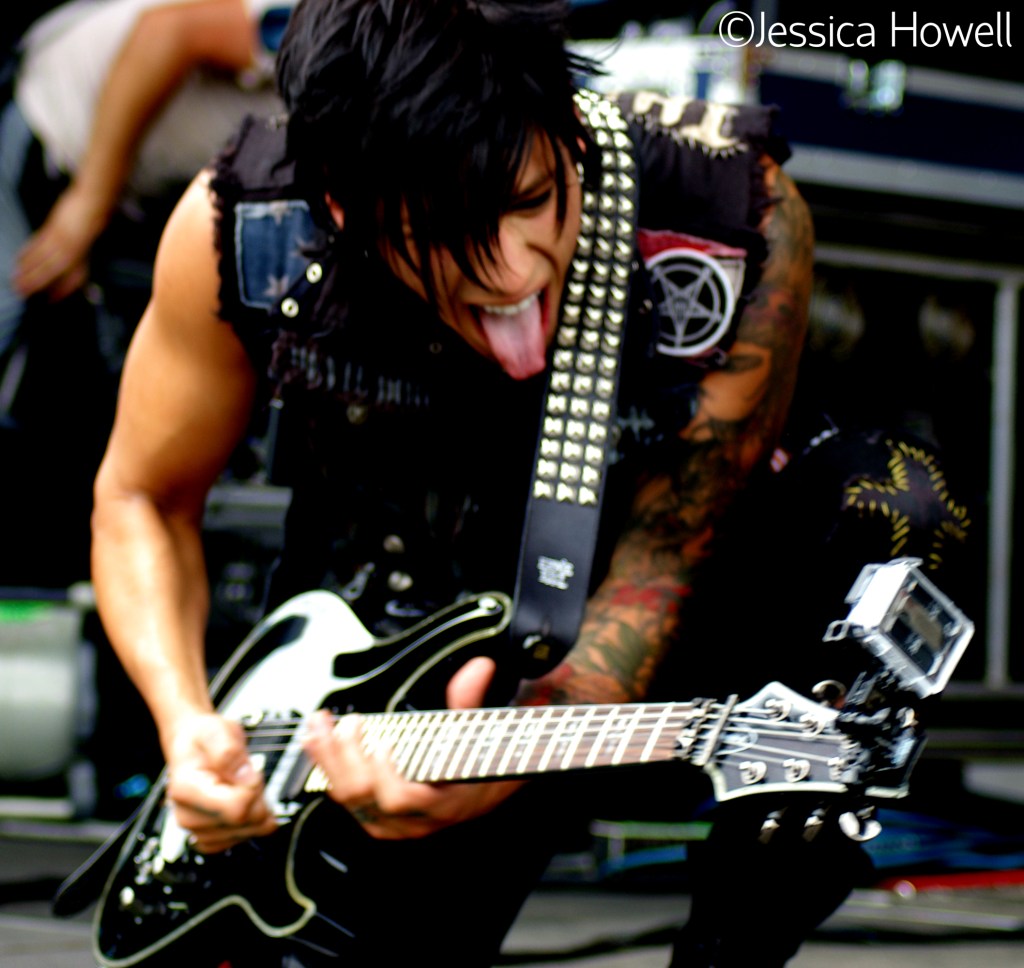 ROCKSTAR ENERGY DRINK UPROAR FEST HITS CINCINNATI HARD - Bit O Java