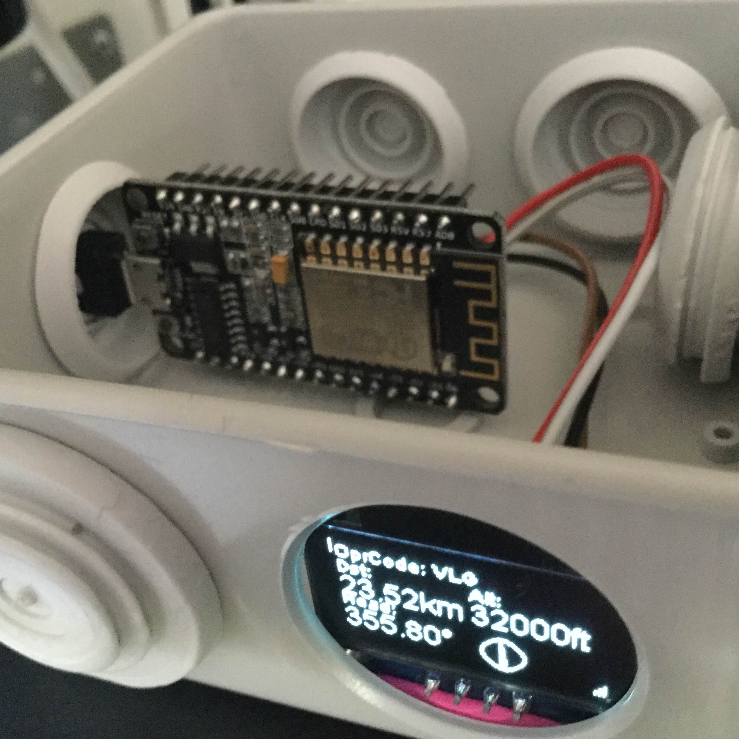 ESP8266 based Plane Spotter now for Arduino IDE – Squix – TechBlog