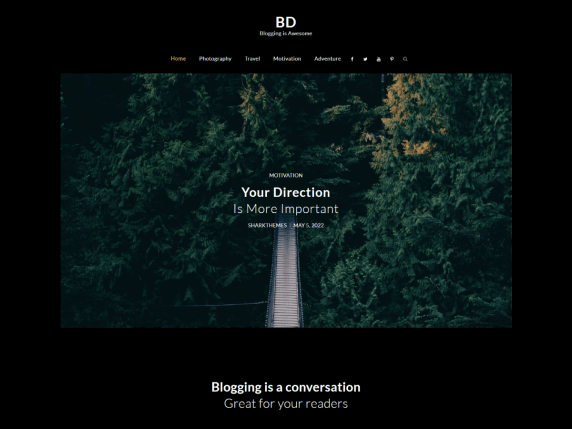 Free BlogJr Dark theme download - Blogwings