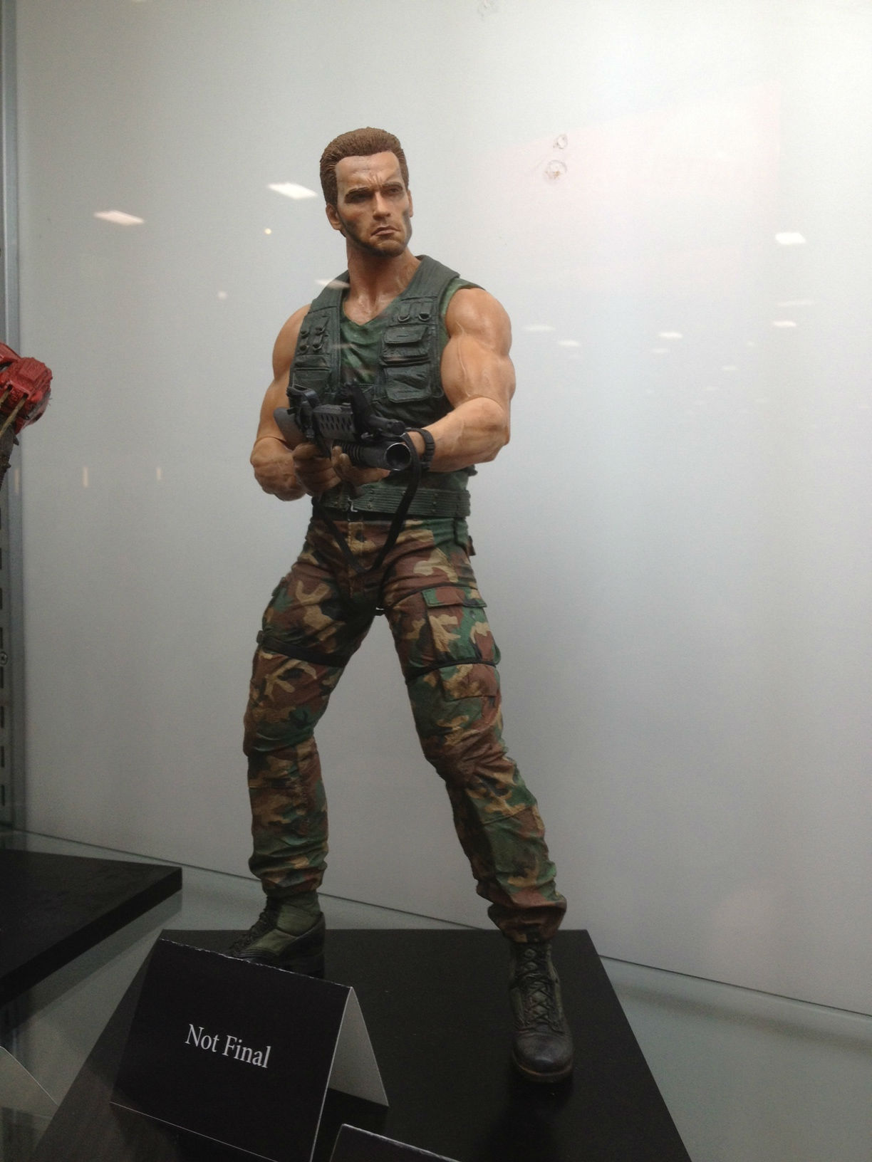 The First [OMFG] Of The San Diego Comic-Con... NECA Unveils DUTCH From ...