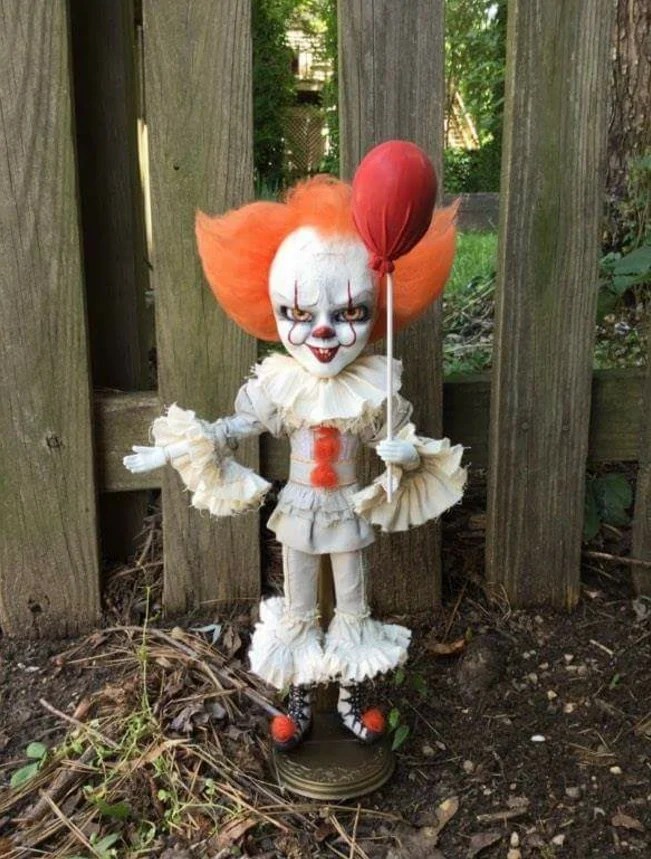 Check Out the Best Entries to the Official 'IT' Fan Art Contest ...