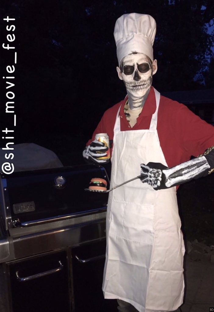 This Amazing 'Goosebumps' Halloween Costume Recreates Iconic Book Cover ...