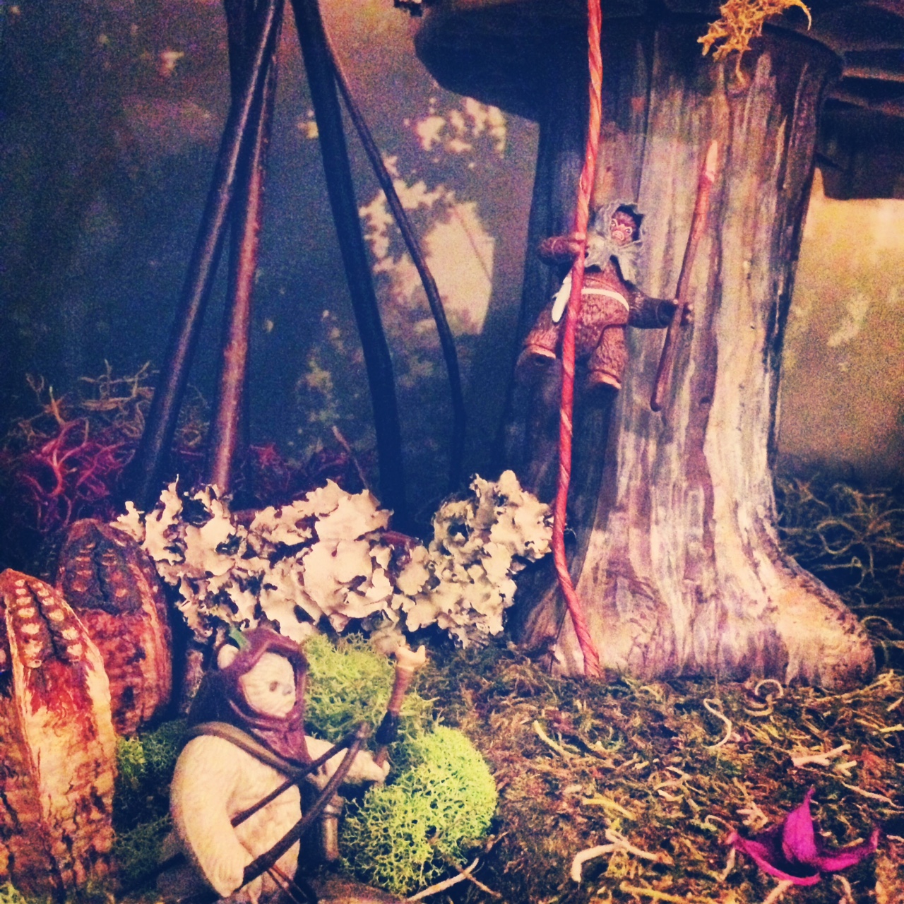 Ewok haters! See this guy's awesome diorama and beg for forgiveness ...