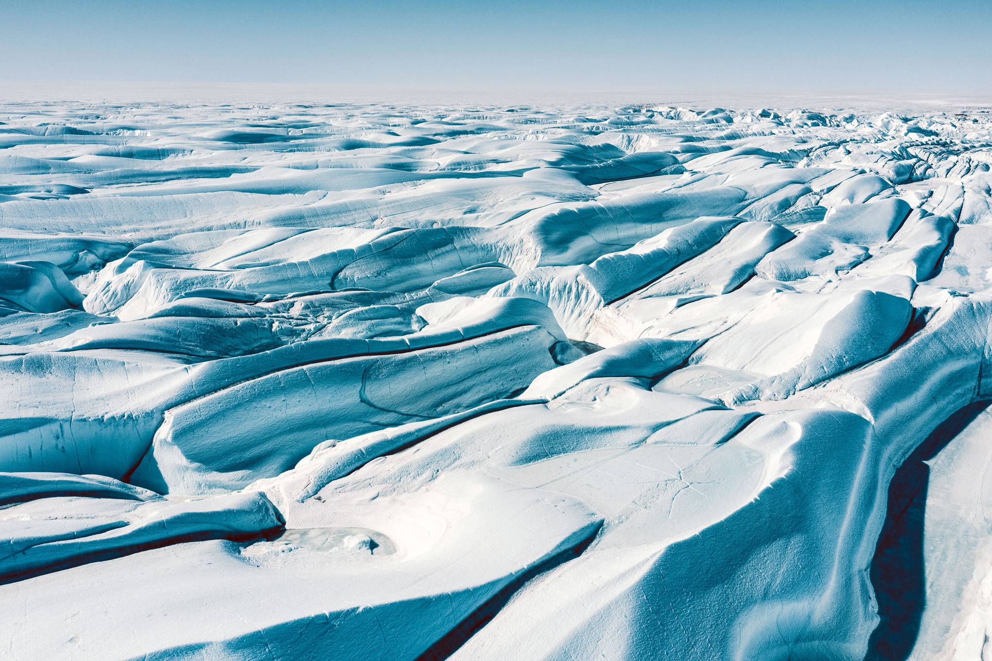 Lean, Fall, Stand by Jon McGregor — the language of survival : BookerTalk