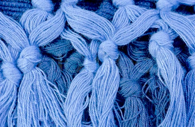A Spool Of Blue Thread by Anne Tyler — family life unravelled : BookerTalk