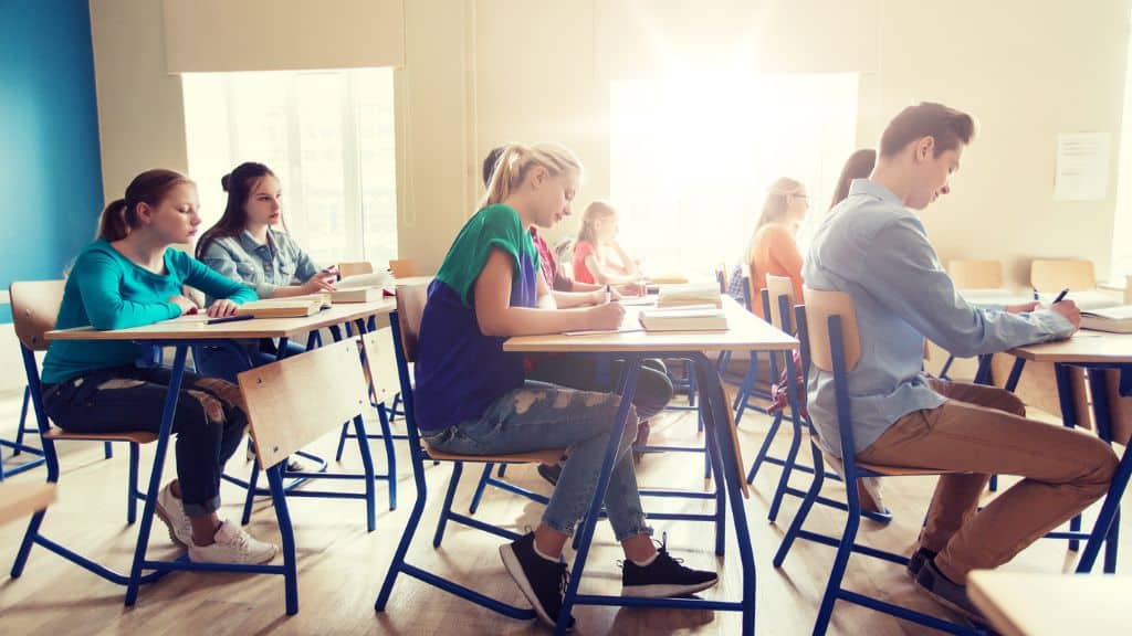 10 Tips for Acing Exams: Strategies for Success in School - BrainMatters