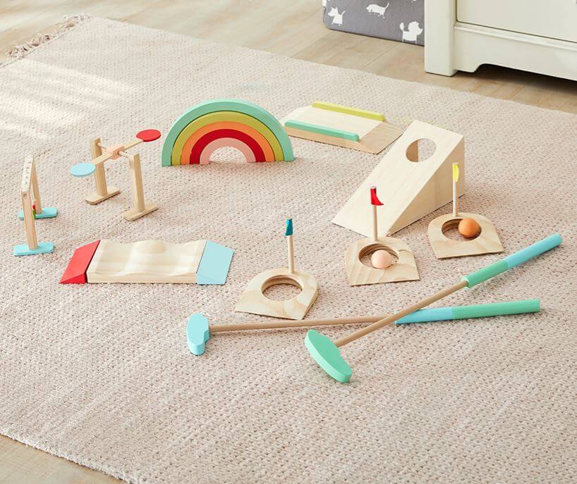 Good Wood Golf Set – Bright Isle