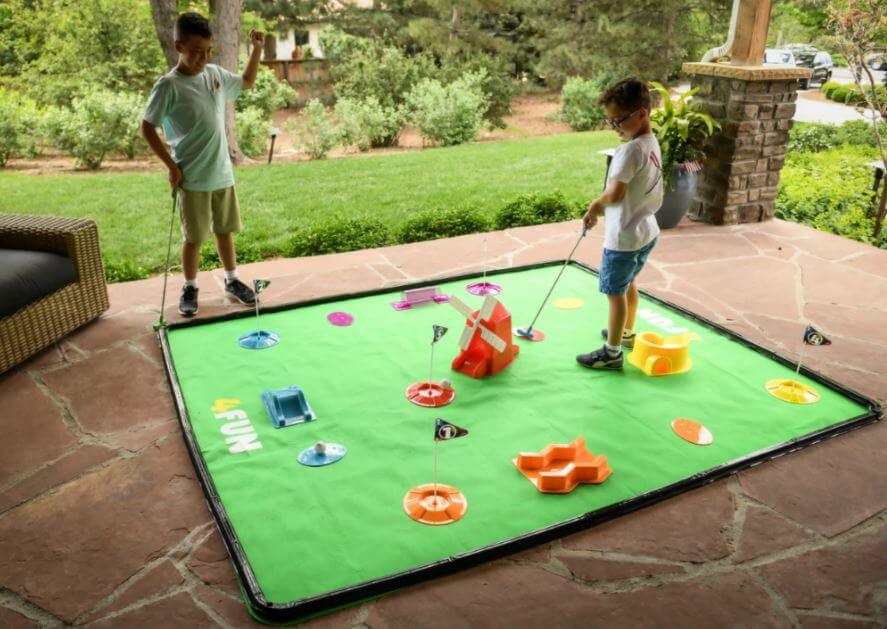 Deluxe Cosmic Mini-Golf (5 Hole) – Bright Isle