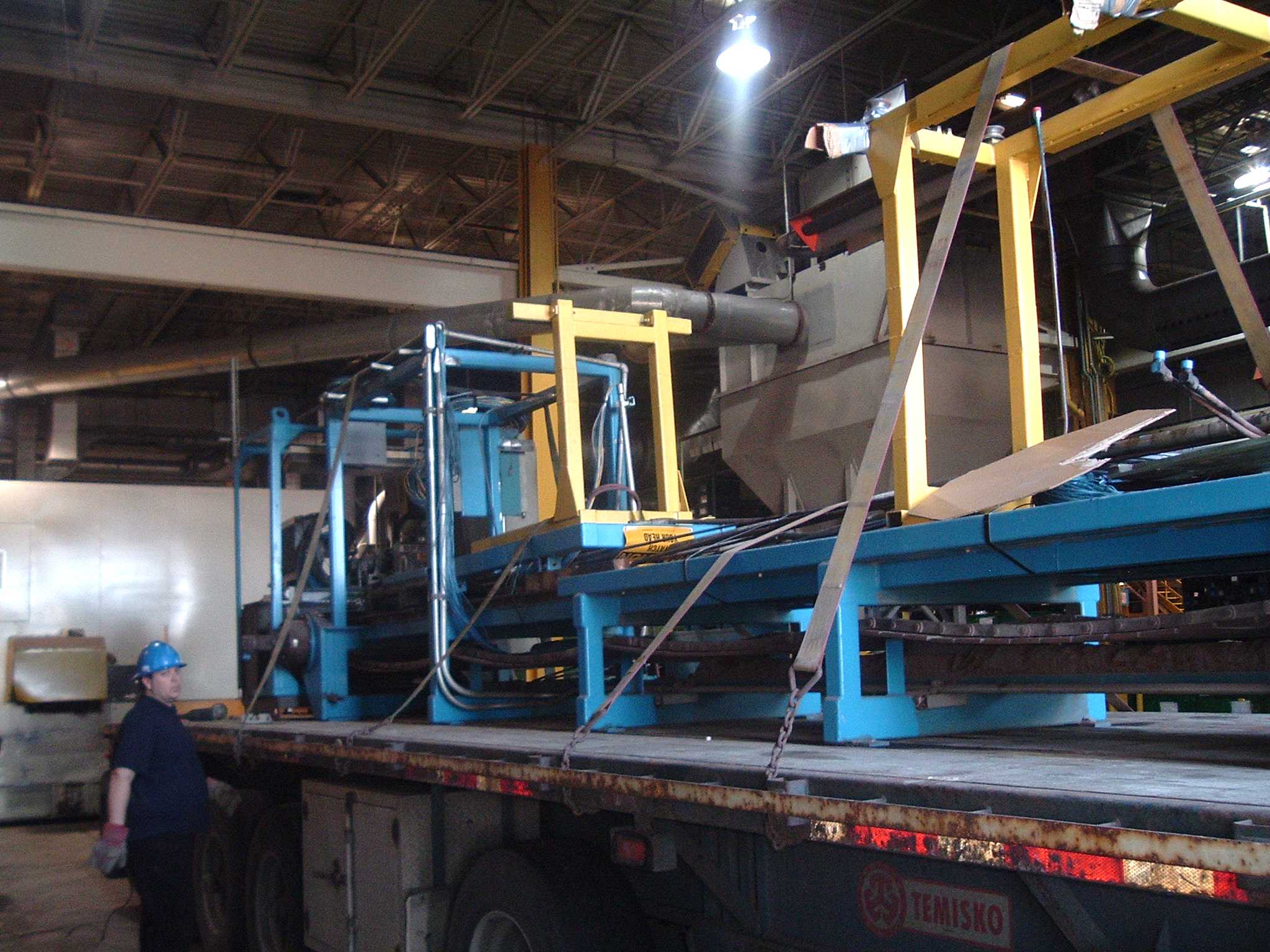 Línea de moldeo IMF Fast Loop – Brignone & Asociados