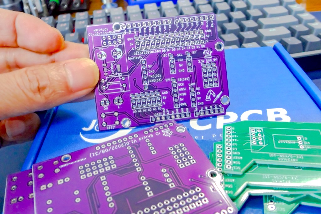 【arduino】自分だけのオリジナルarduinoシールドを作る！既存シールドにはない自分の環境で便利に使えるものが作れます ぶらり＠web走り書き