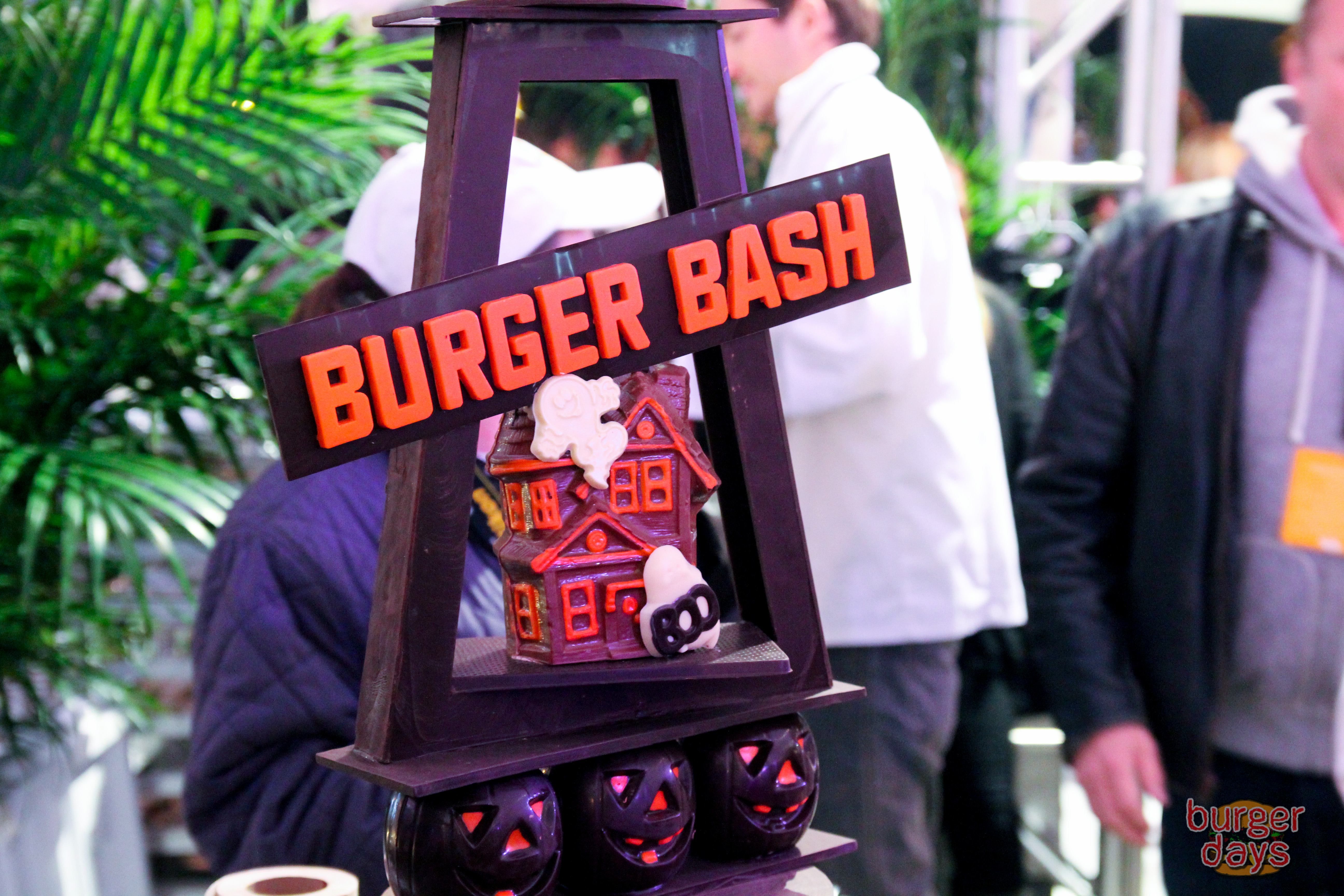 Burger & Barrel, Ai Fiori Reign Supreme at NYC Burger Bash - Burger ...