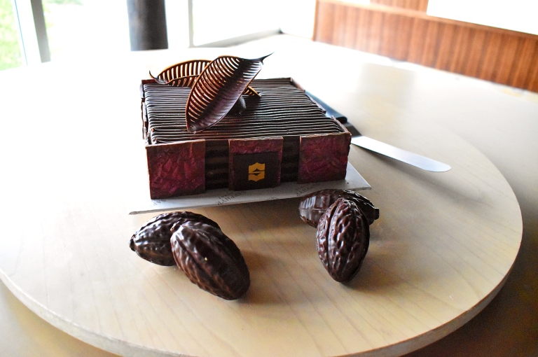 Signature Chocolate Cake by Shangri-La Hotel - Colombo - Cake Colombo