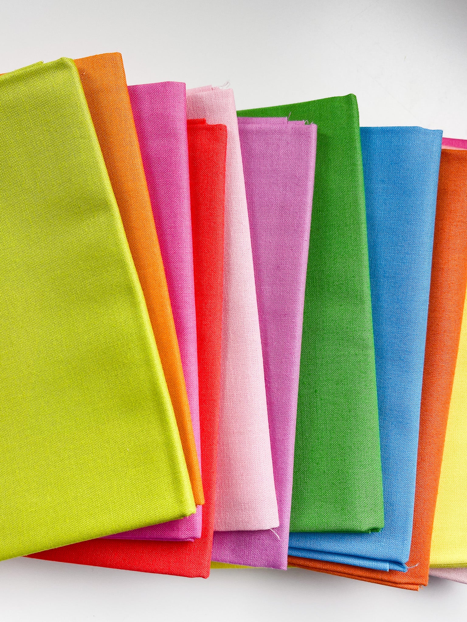 Ruby Bee Solids Camberville Threads