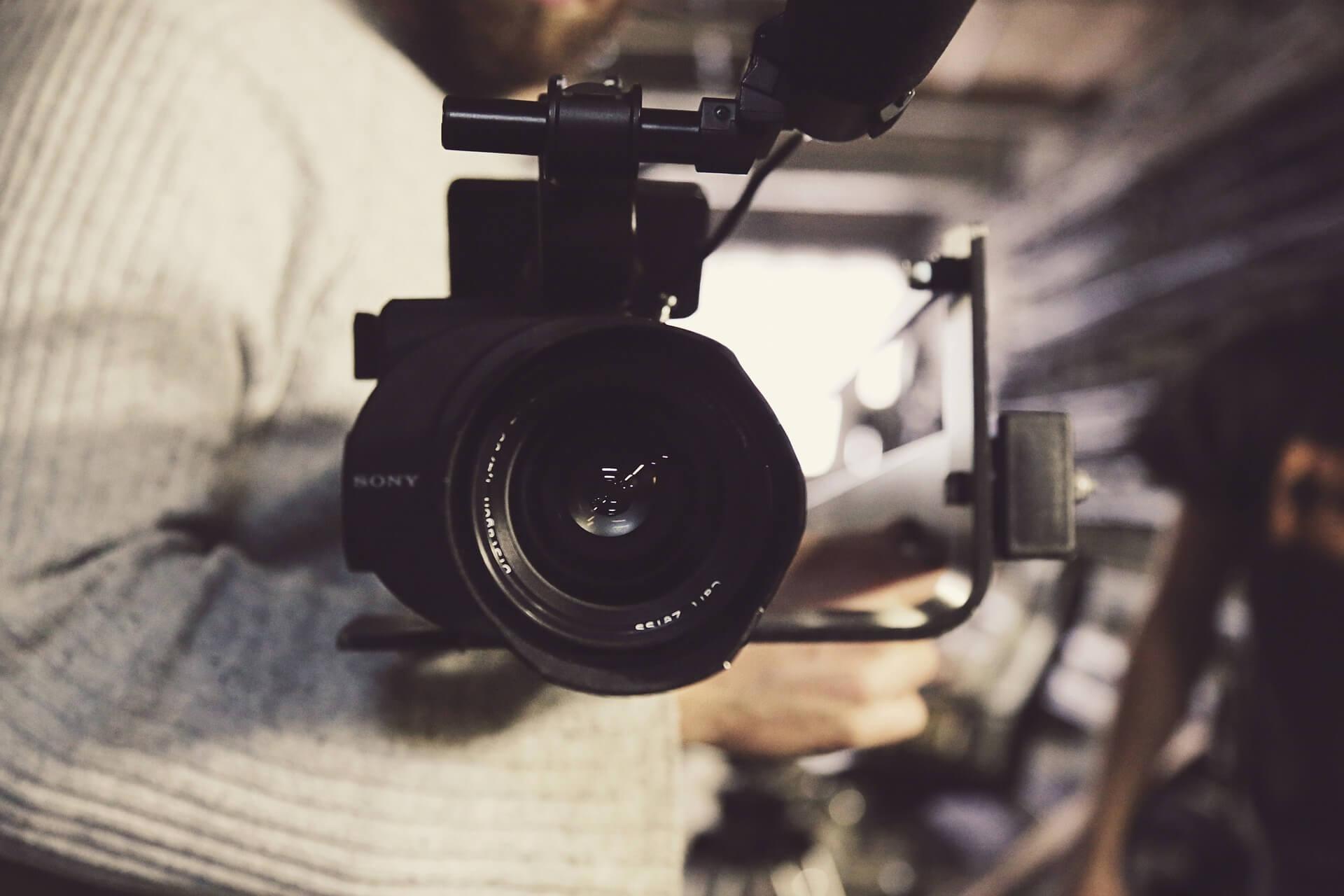 How to Choose a Professional Video Camera?