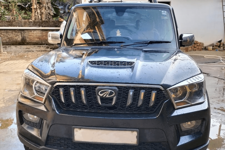 Mahindra Scorpio S10 » Cargayan