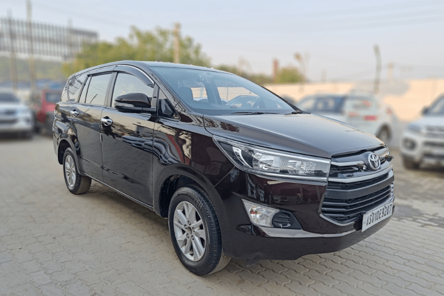 TOYOTA INNOVA CRYSTA 2.4G » Cargayan
