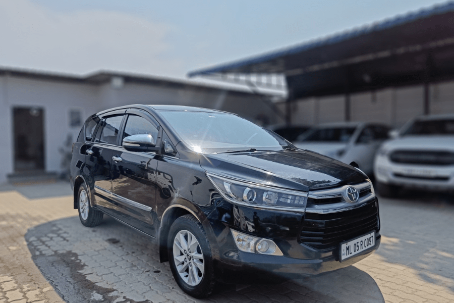 TOYOTA INNOVA CRYSTA 2.8 Z » Cargayan