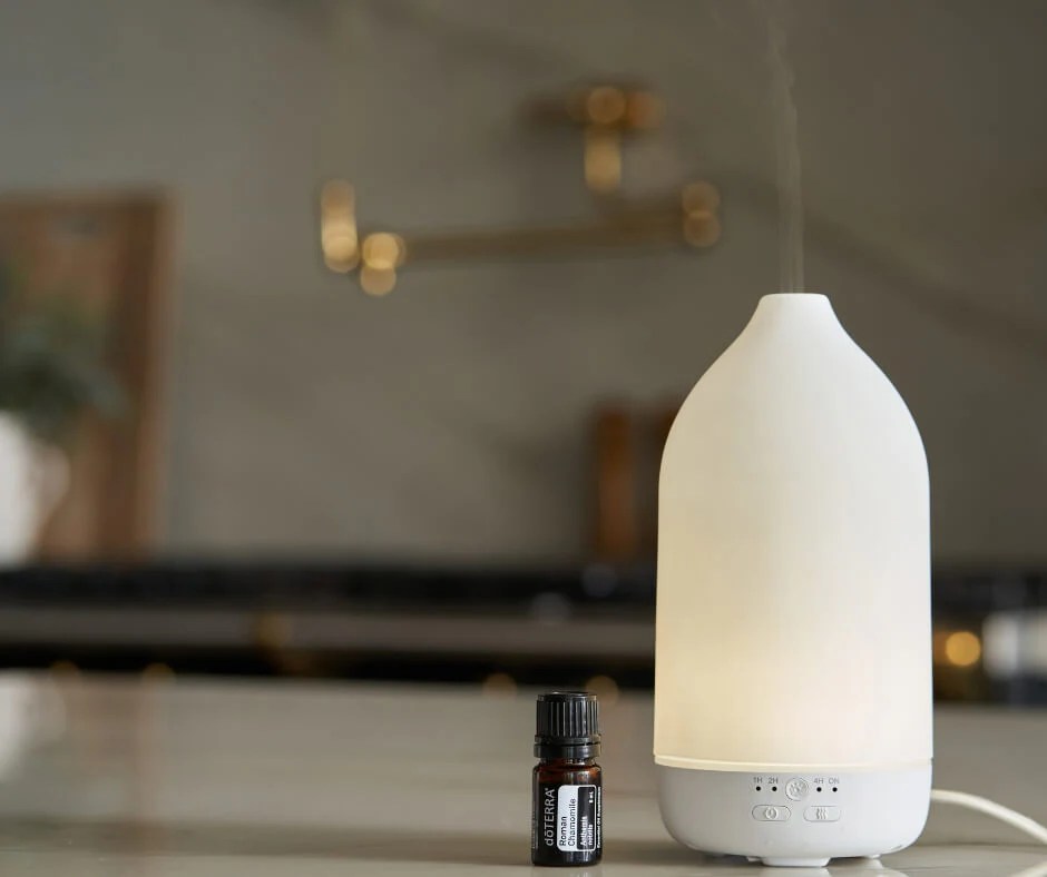 Top 10 Must Have Essential Oils For Diffusing