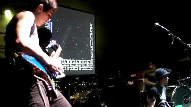 Mega Man 2 speed run played to a live soundtrack | Ubergizmo