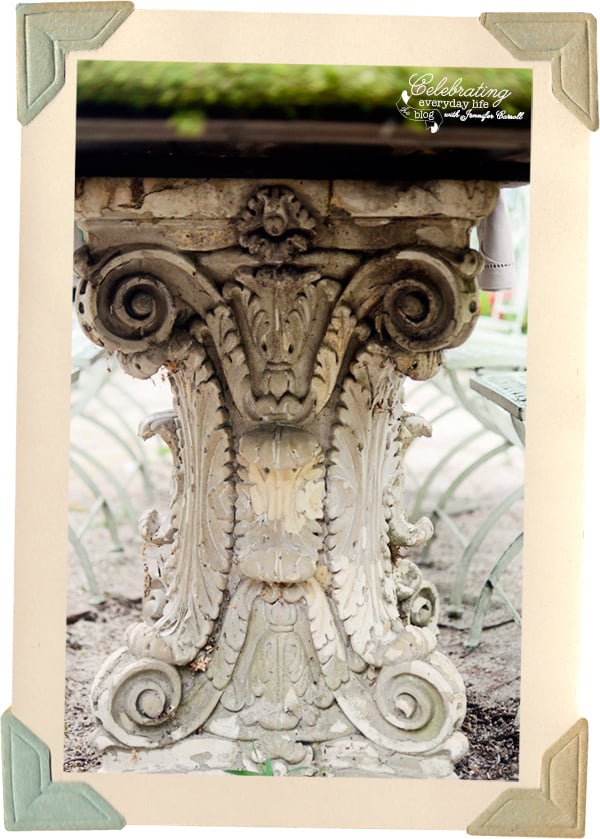 Dinner in A Secret Garden {enchanting outdoor entertaining}