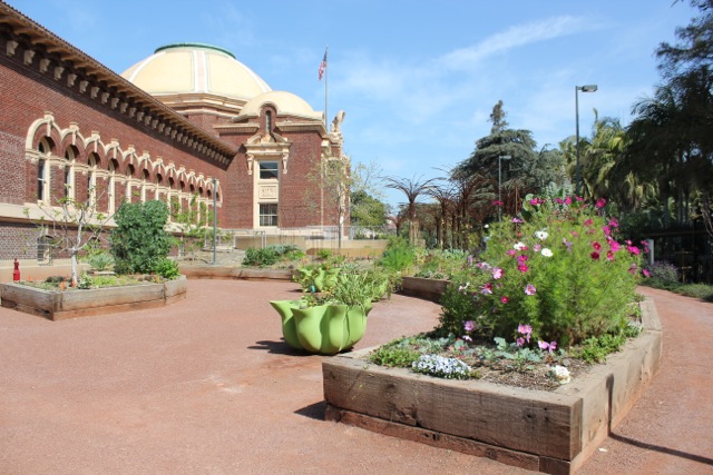 A day at the museum : Chance of Rain