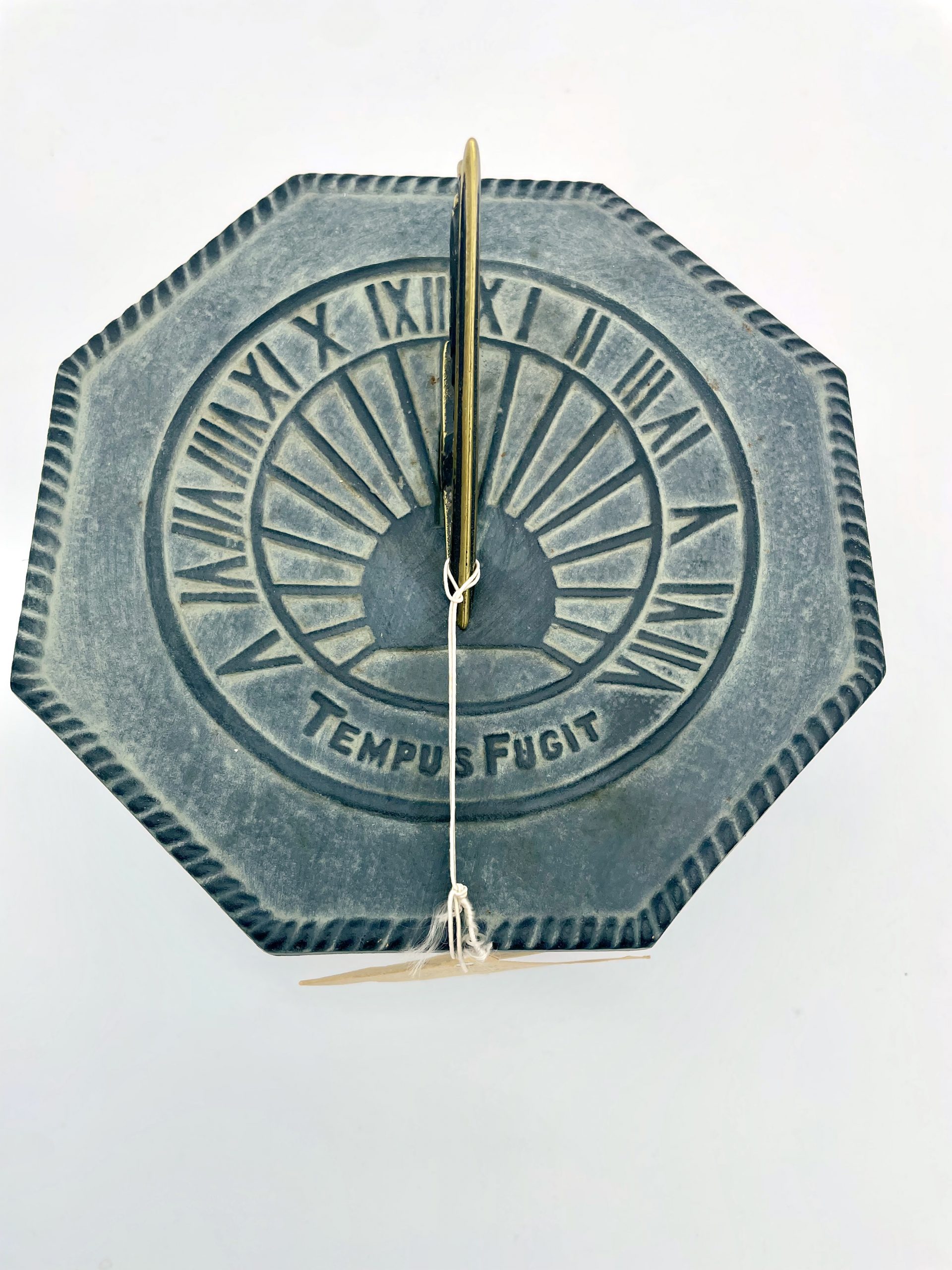 Vintage Brand new sundial Tempus fugit Time flies scorpion time solar ...