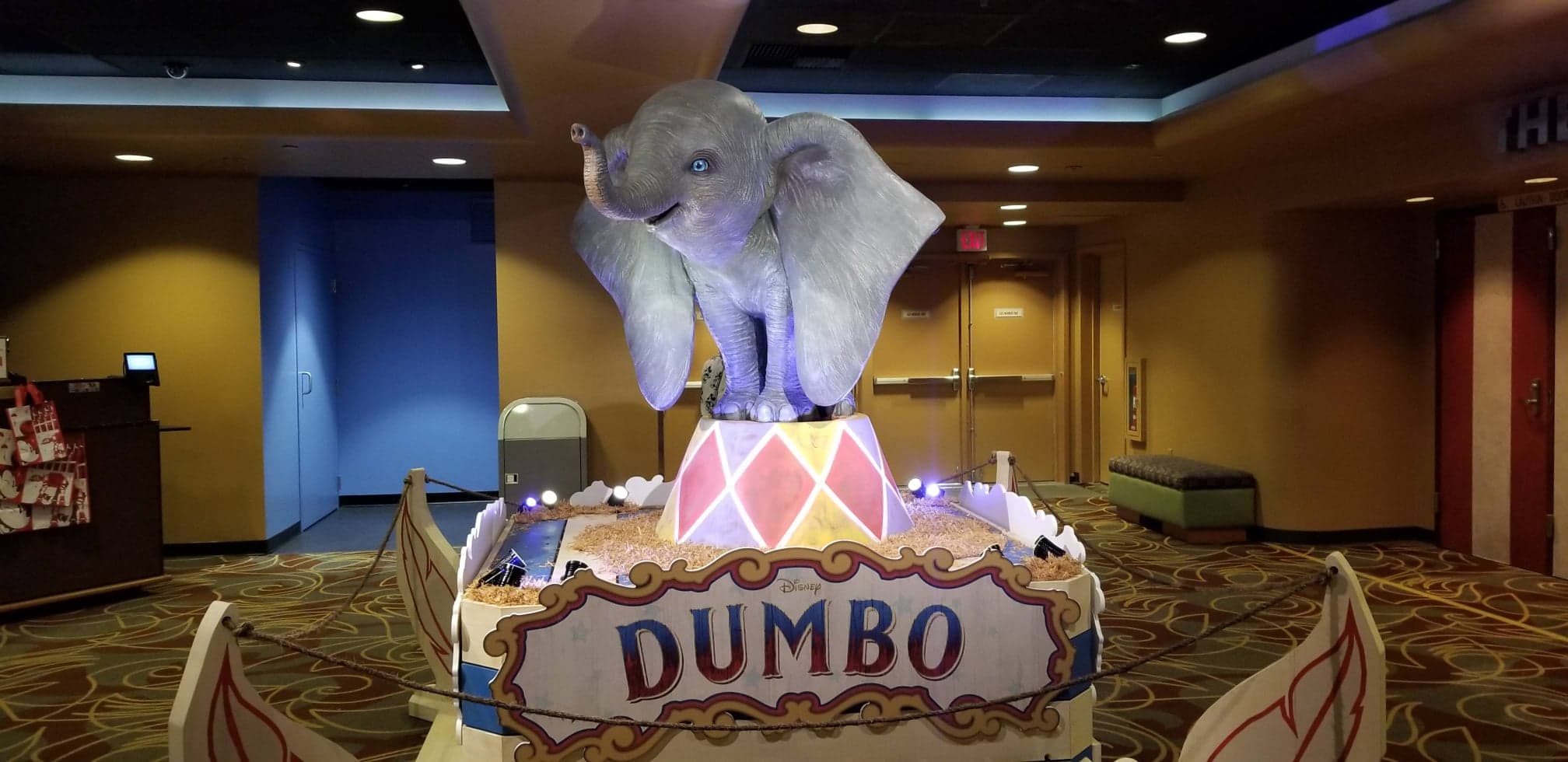 dumbo statue
