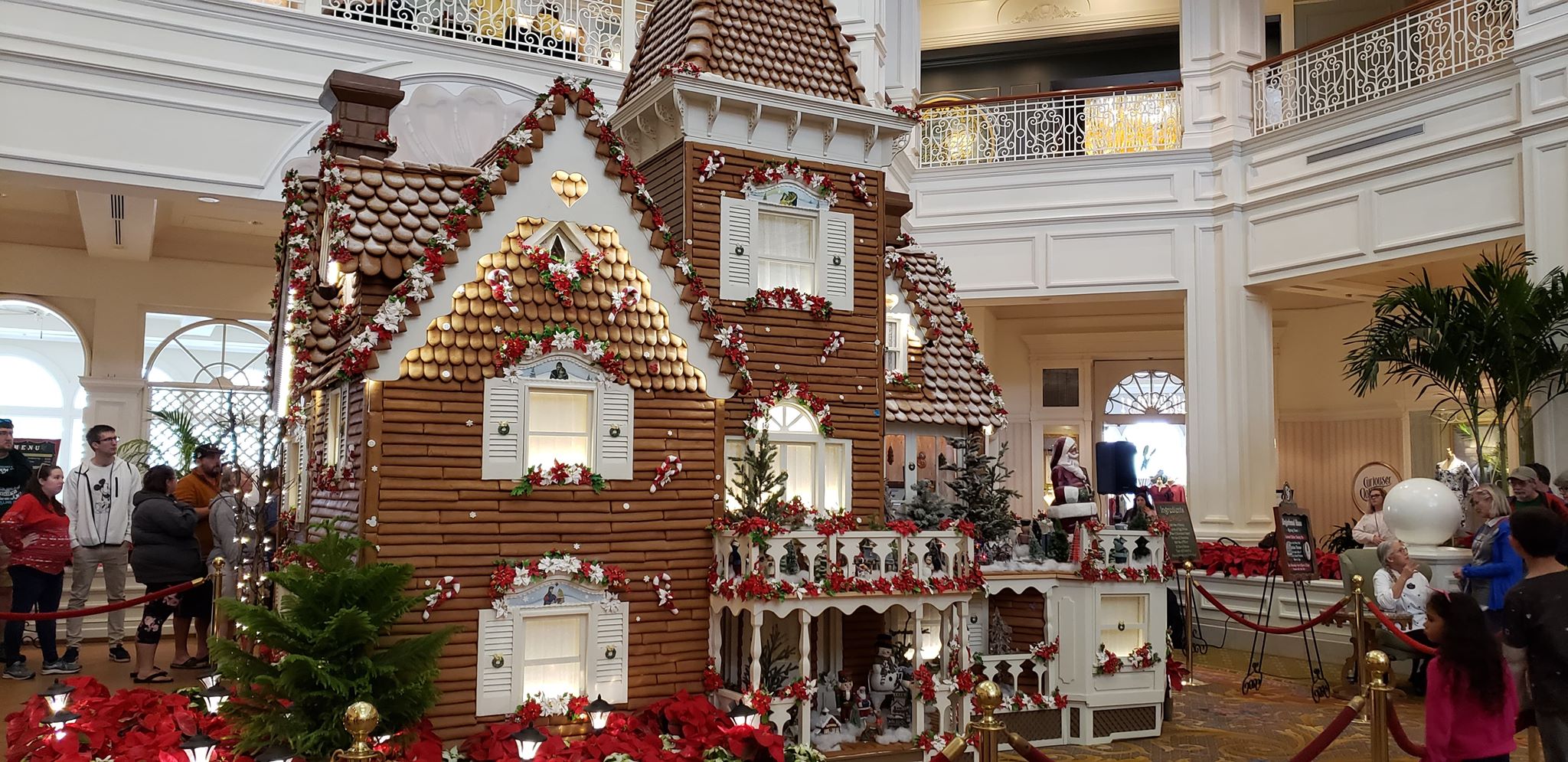 Grand Floridian Gingerbread House Is Now Open! | Chip and Company