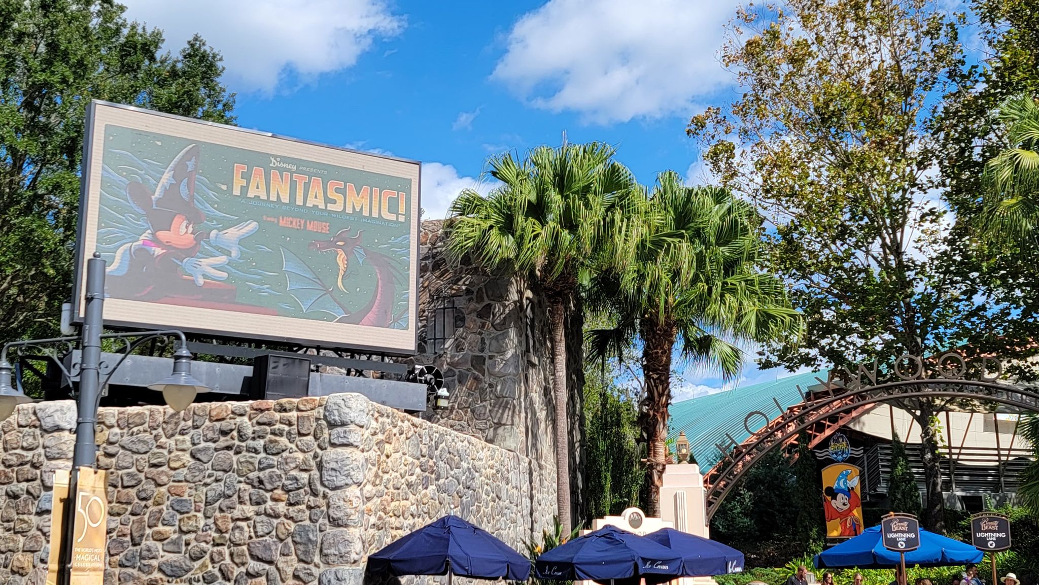 Fantasmic-Sign-2