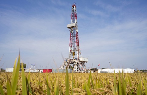 The US Is Slashing CO2 Emissions Much More Cost-Effectively Than World ...