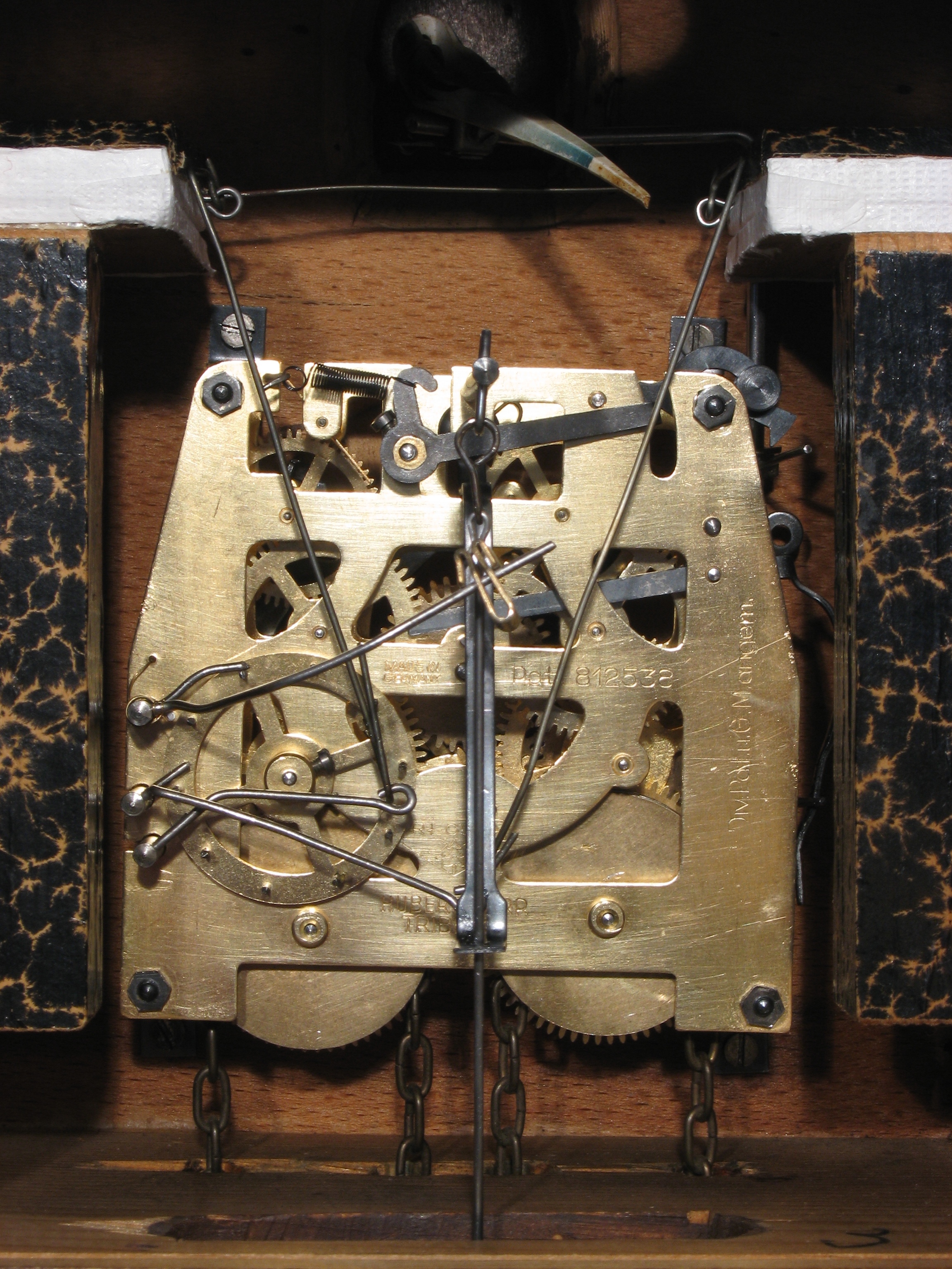 Another 1950’s Regula 8 Day Cuckoo Clock Movement – ClockInfo.com