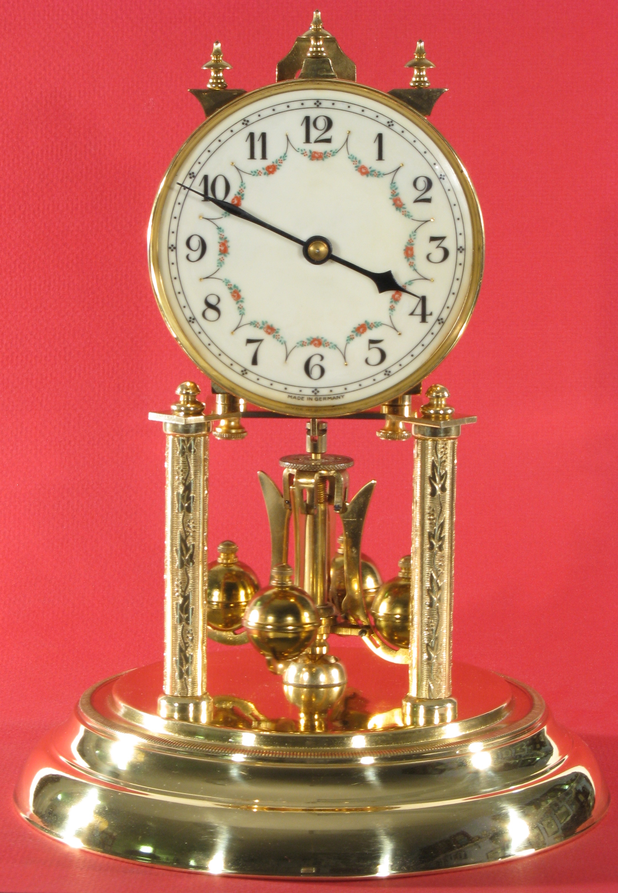 1949 – 1950 Schatz 400 Day Clock With No Name On Dial – ClockInfo.com