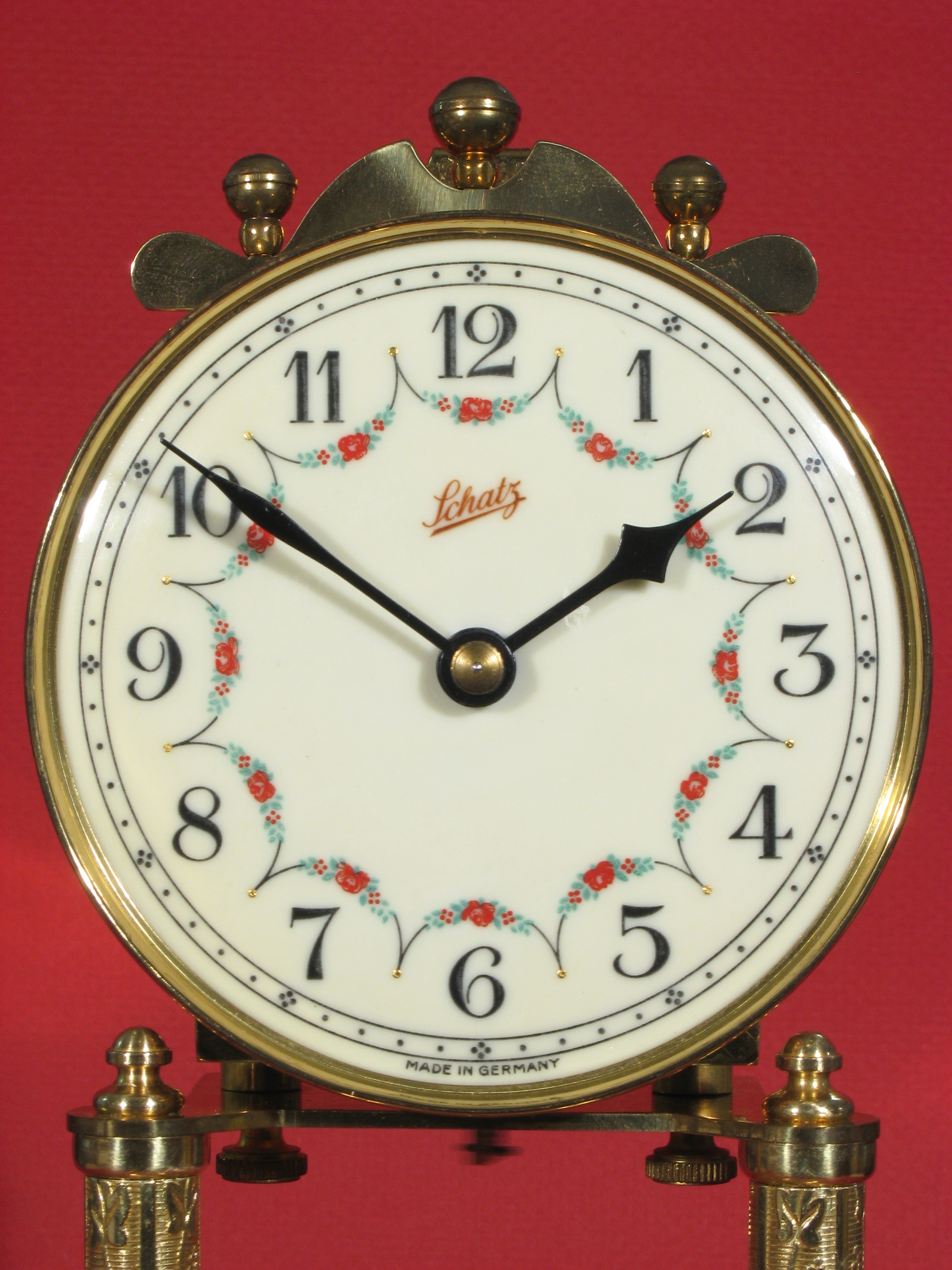 Schatz 1952 400 Day Clock – Unusual Styling Features – ClockInfo.com